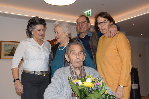 Roman Haller 90 / Seitenblicke & Gesellschaft / News / Aktuell / vivomondo